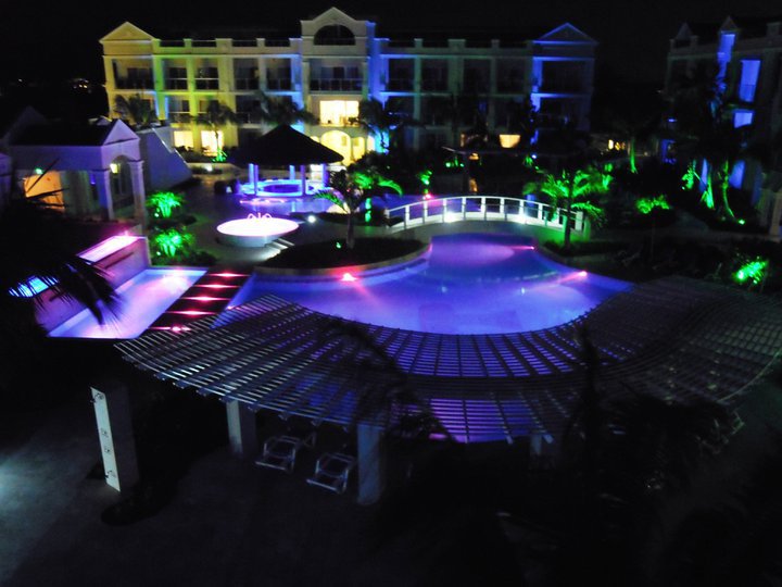The Atrium Resort » Pool